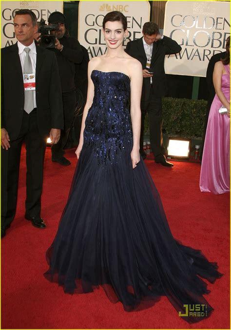 Anne Hathaway Golden Globes 2009 Photo 1646971 Anne Hathaway