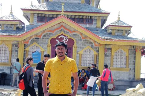 Surkanda Devi Temple Guide Trek Timings And History