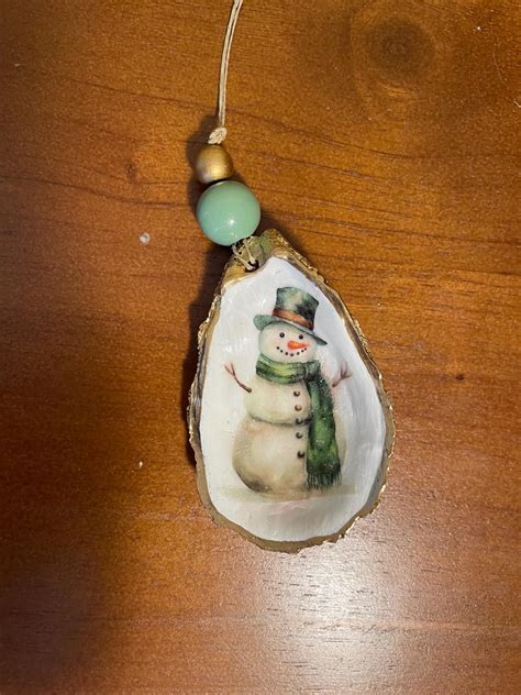 Green Snowman Oyster Shell Ornament Item 1314 Etsy