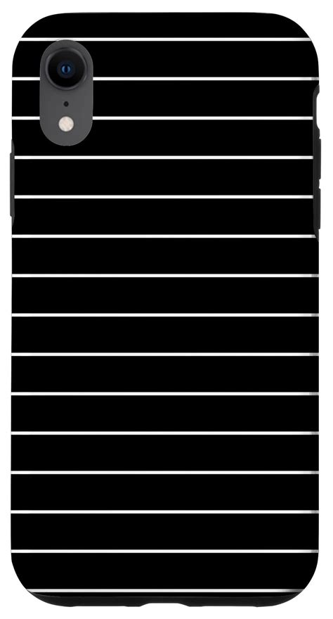 thin horizontal line pattern