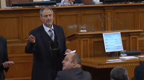 Дори Атака не успя да спаси кворума днес закриха заседанието на НС Новини бг