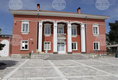 Общинският съвет в Две могили ще решава дали парково пространство да носи името на покойния кмет