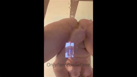 BARELY LEGAL PAWG SQUIRTS ON SEE THROUGH TABLE