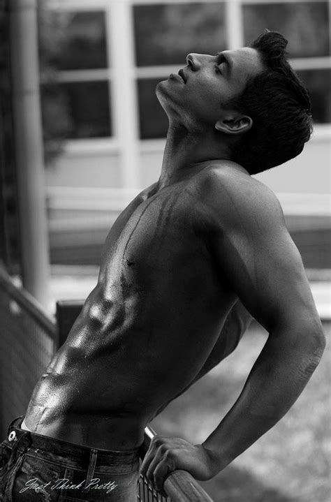 Statue Of Sam Vas Melbourne