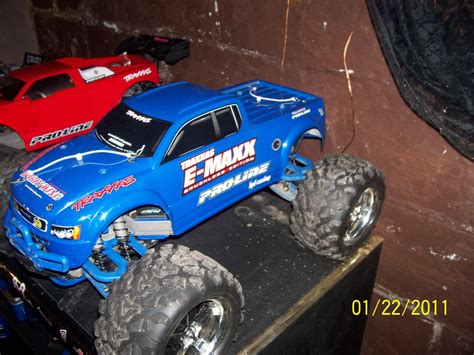 WTT Savage Flux HP For E Maxx Or E Revo Brushless MMM Combo R C Tech Forums