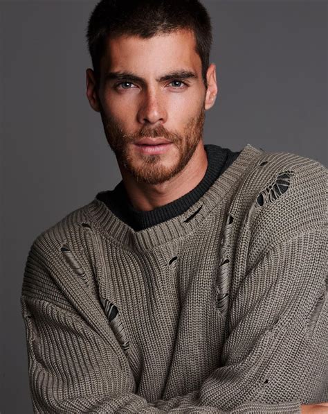 daniel macedo by hudson rennan hlp homensdelinguaportuguesa
