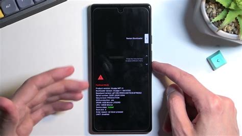Fastboot Mode GOOGLE Pixel 6A Bootloader Menu Fastboot Information