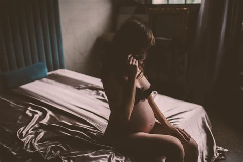 Maternity Boudoir Gallery Evgenia Ribinik Studios