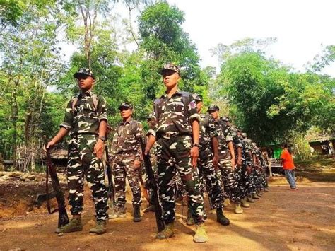 မင်းတပ်မြို့သိမ်း တိုက်ပွဲ ဆက်တိုက် ဖြစ်ပွားနေပြီး စစ်တပ်က လေယာဉ်ဖြင့