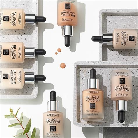 CATRICE HD Liquid Coverage Foundation