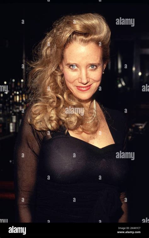 Sally Kirkland March 1991 Credit Ralph Dominguezmediapunch Stock