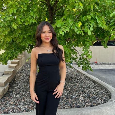 Olympic Gymnast Suni Lee Joins The Ranks Of Sarah Jessica Parker Melissa Gilbert And Naomi