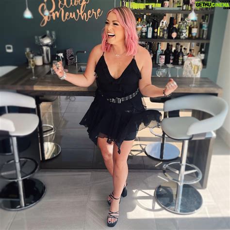 Amelia Lily Wiki Biography Age Gallery Spouse And More