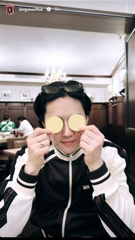 🗞️ آپدیت استوری اینستاگرام سوهو🐰☁️ عکس ویسگون