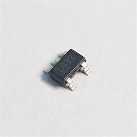 Mic5219 3 3ym5 3 3v 500ma Sot23 Ldo Regulator