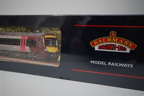 Bachmann 32 465 Class 1702 Turbostar 3 Car Dmu Cross Country Maroon And Grey