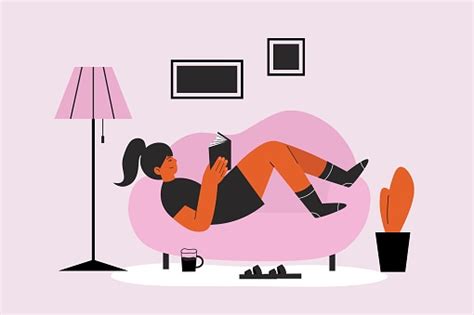 거실에서 아늑한 소파에서 책을 읽는 소녀 가정 휴식 주말 또는 자유 시간 느린 라이프 스타일 젊은 학생과의 하이지 벡터 개념 가정의 방에 대한 스톡 벡터 아트 및 기타