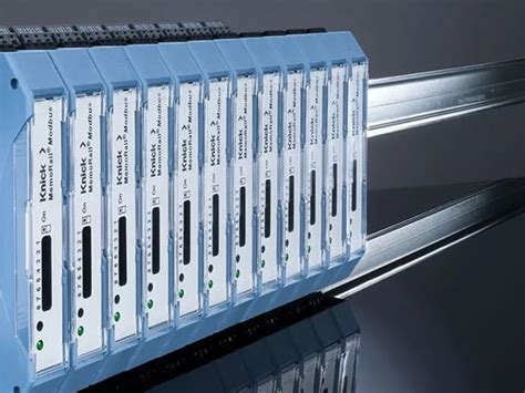 Compact Analyzer Boosts Performance While Reducing Costs