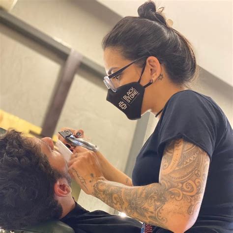 Ana Capparelli Barbearia São Paulo Sp
