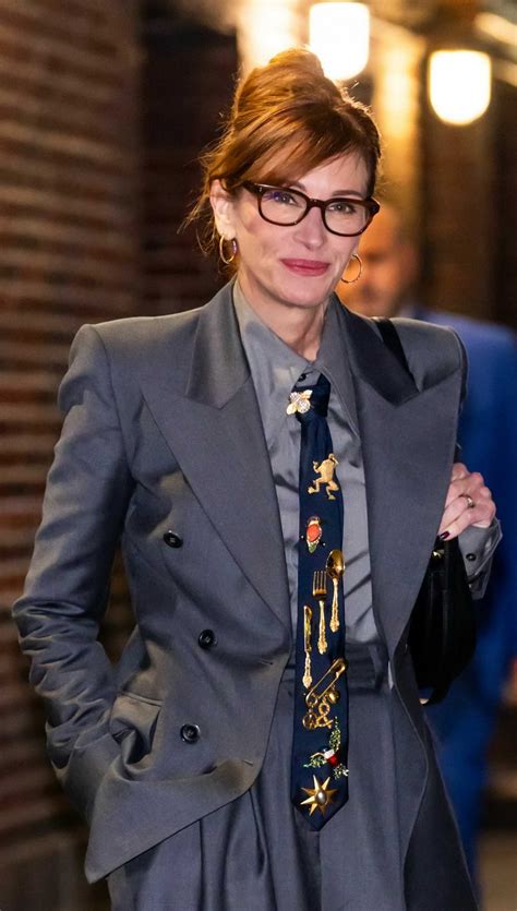 Julia Roberts In A Grey Pantsuit Leaves The Late Show With Stephen