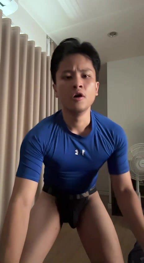 Thai Gooner Uses Poppers And Goes Insane ThisVid En Anglais
