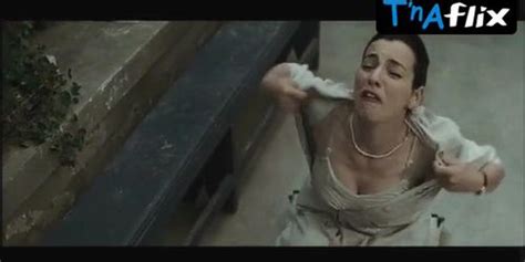 Melis Birkan Sexy Scene In Issiz Adam Tnaflix Com