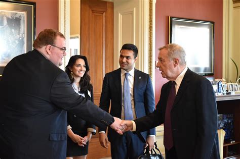 Gallery Photo Gallery News U S Senator Dick Durbin Of Illinois