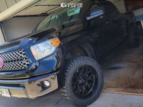 2017 Toyota Tundra With 20x10 19 Tis 560b And 33125r20 Mickey