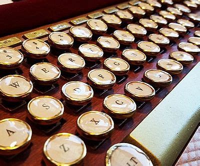 Vintage Styled Wireless Keyboard