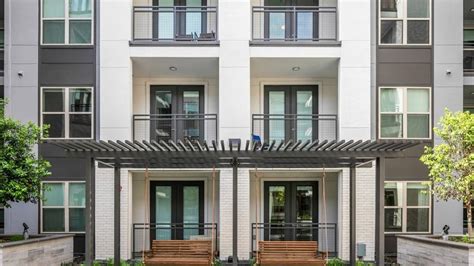Modera Six Pines Apartments 8900 Six Pines Dr The Woodlands Tx Zumper