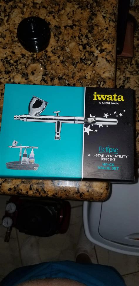 Airbrushing Pictures Scrolller