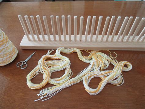 Flourishing Palms Peg Loom Weaving