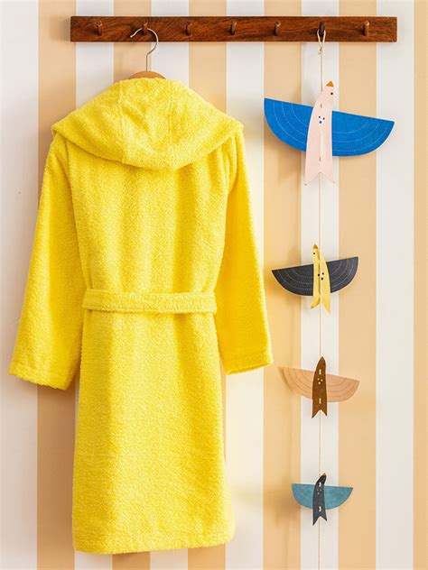 კაპიუშონიანი გოგოს საბავშვო ხალათი S3ft18z4 Ftk S3ft18z4 Ftk Lc Waikiki