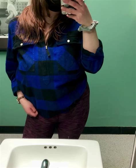 Fast Flash From Work OC Scrolller