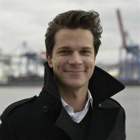 Pictures Of Troy Bishop