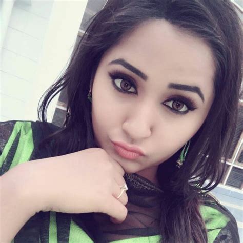 Kajal Raghwani Wiki Biography Dob Age Height Weight Affairs And More