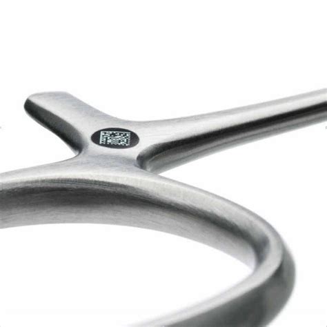 China Customized Medical Instruments Labels With Laser Etched Data