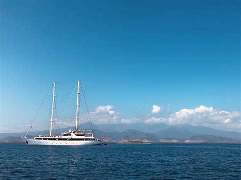 Sailboat Motor Sailer Panorama Ii Charter In Tahiti French Polynesia