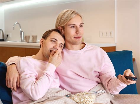 How To Netflix And Chill Stay At Home Date Ideas Axe
