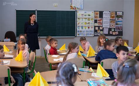 МОН рекомендує школам повернутись до змішаного навчання Вечірній Київ