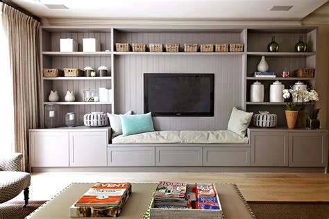 На какой высоте вешать телевизор? - Фотографии красивых интерьеров