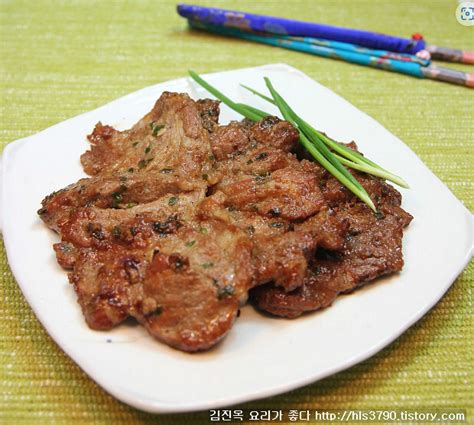 명절뿐만아니라 평상시에 반찬으로도 좋은 돼지고기산적