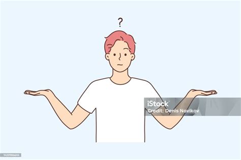 옵션을 비교하는 혼란스러운 남자 남자에 대한 스톡 벡터 아트 및 기타 이미지 남자 손 저울 Istock