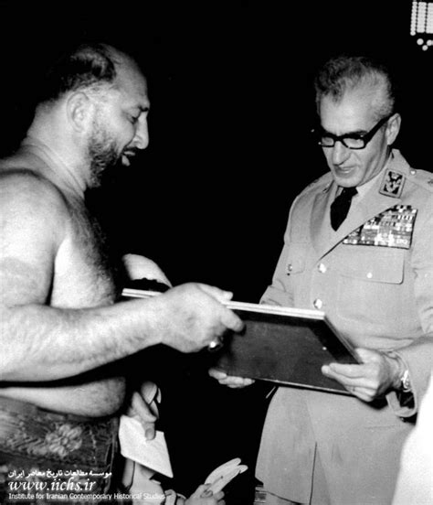 شعبان جعفری معروف به شعبان بی مخ در آیینه تصاویر