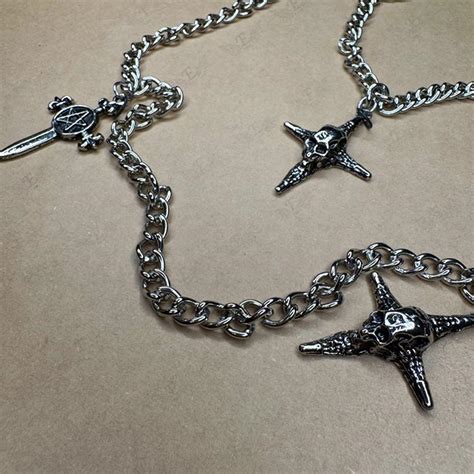 زنجیر شلوار اسکلتی و ستاره ای، سه یراق جنس فلزی ارن شاپ