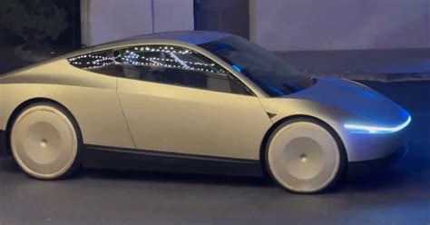 테슬라 운전대 없는 완전 자율주행 로보택시 공개2026년 양산