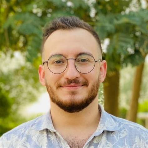 مصطفى عطا الله Youtube