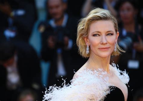 40 Famous Female Celebrities In Hollywood