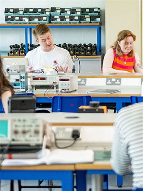 Electronic Engineering With Artificial Intelligence Beng Hons Or Meng