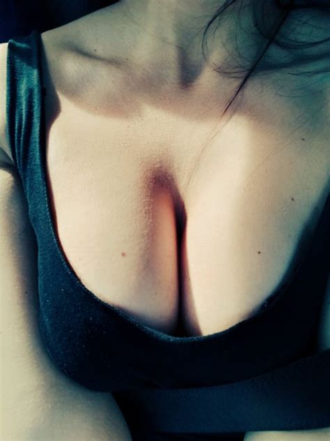 Tw Pornstars Claudia Pictures And Videos From Twitter